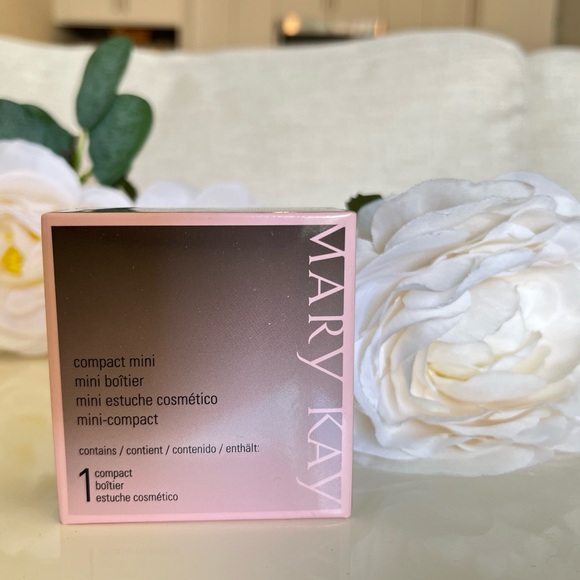 Mary Kay | Makeup | Mary Kay Mini Compact Of 3 | Poshmark